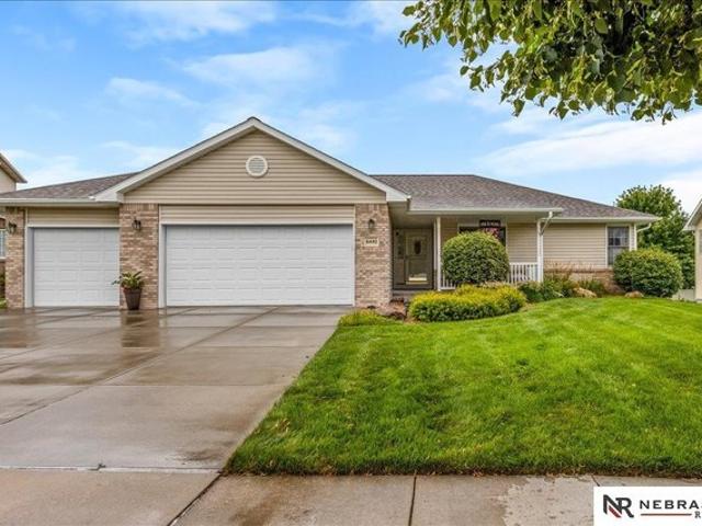 6440 Foxglove Ln, Lincoln, NE 68504
