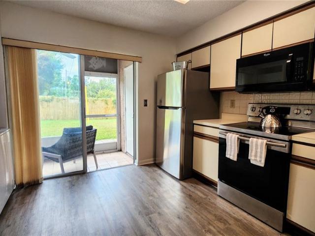6440 Spring Flower Dr, Unit 14, New Port Richey, FL 34653 | MLS #TB8436