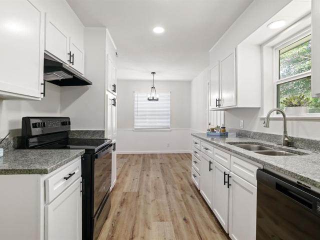 6441 Carousel Drive