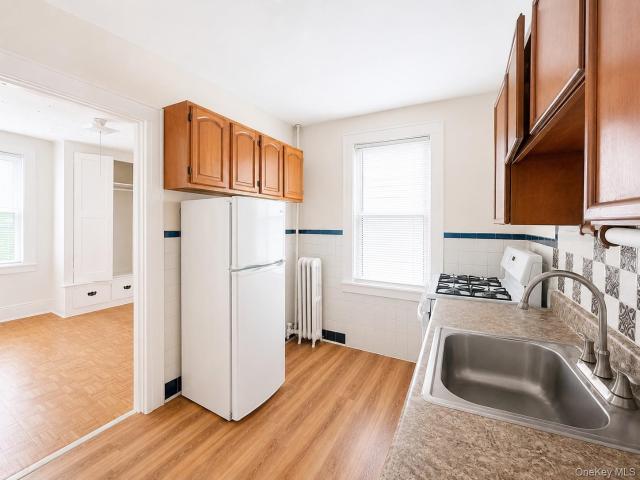 6442 Catalpa Avenue 1 FL