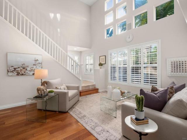 6442 Kinglet Way