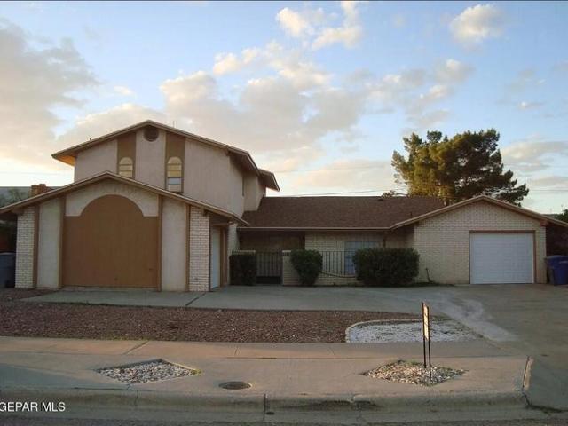 6442 Pizarro Dr Units 6442 & 6440, El Paso, TX 79912