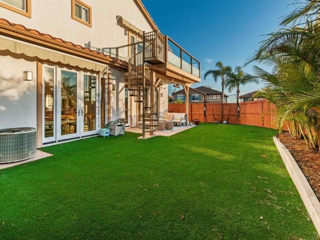 6443 Amethyst Way