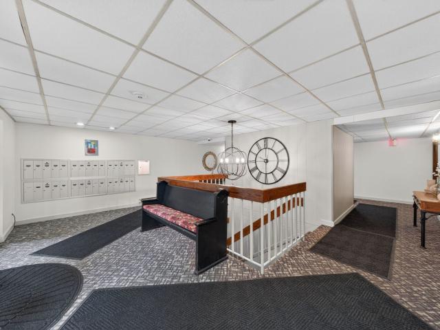 6443 Clarendon Hills Road # 305A