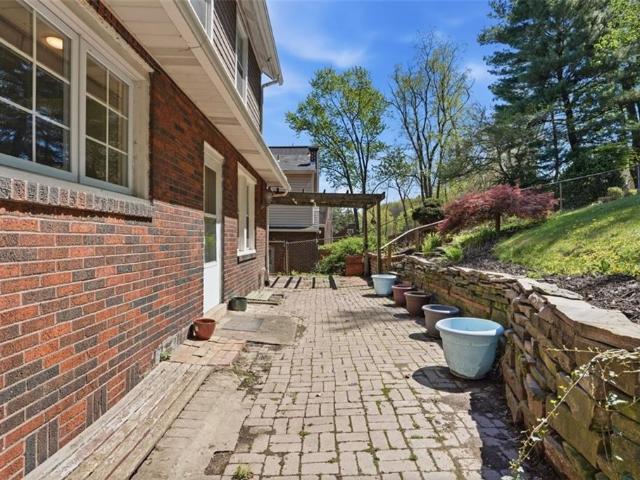 644 Cascade Rd, Pittsburgh, PA 15221 | MLS #1749