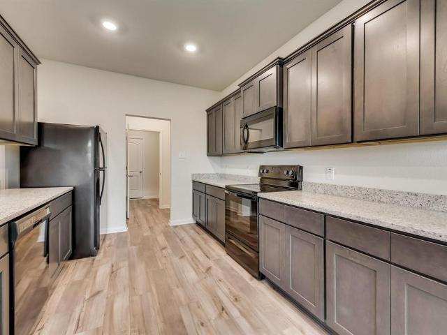 644 aqueduct Drive