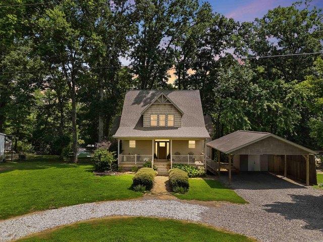 644 Hidden Valley Rd, Wilburn, AR 72179