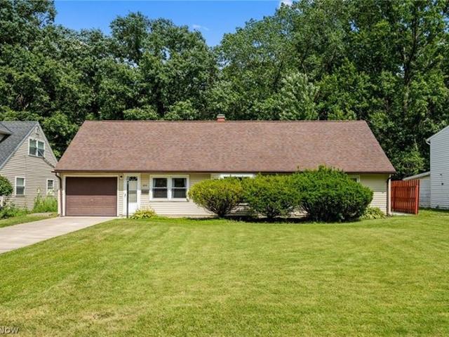 644 Irving Park Blvd, Sheffield Lake, OH 44054