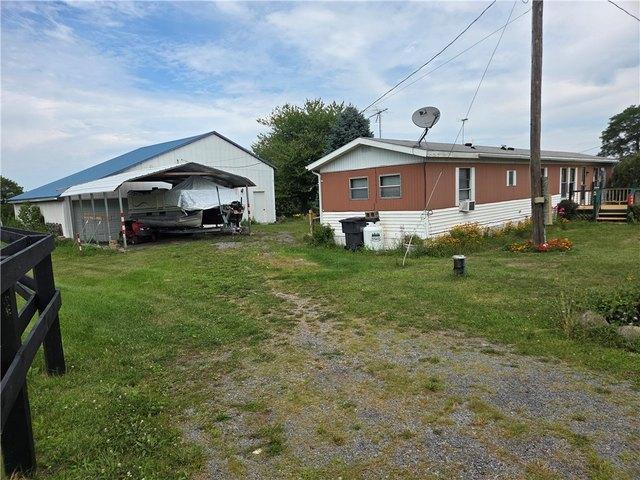 644 Oliver Rd, Penn Yan, NY 14527