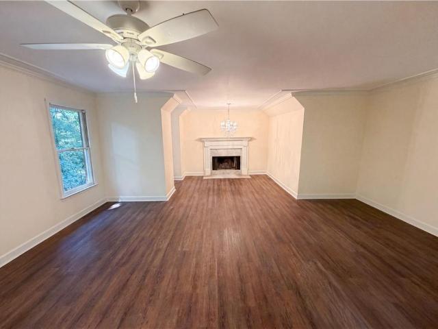 644 Laurel Wood Drive SW