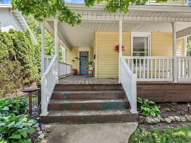 644 S 11th Street