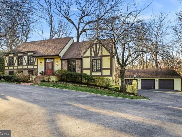 644 Robinson Ln, Haverford, PA 19041