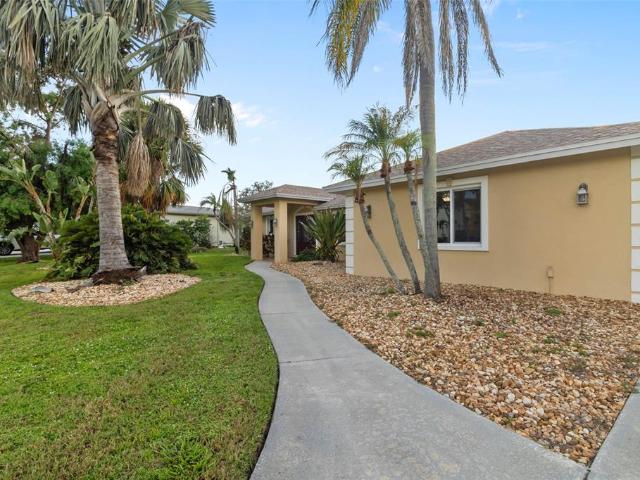 6454 Beechwood Ave, Sarasota, FL 34231 | MLS #A4688 | Compass