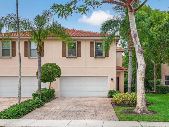 6455 Azura Lake Rd, Lake Worth, FL 33463