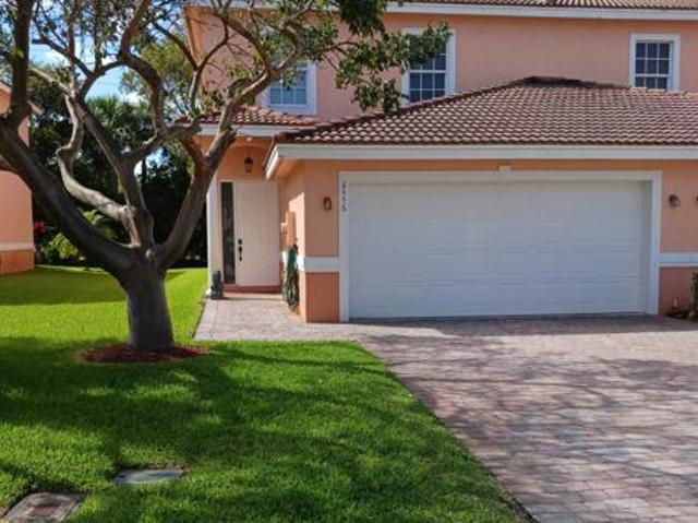6456 Azura Lake Rd, Greenacres, FL 33463