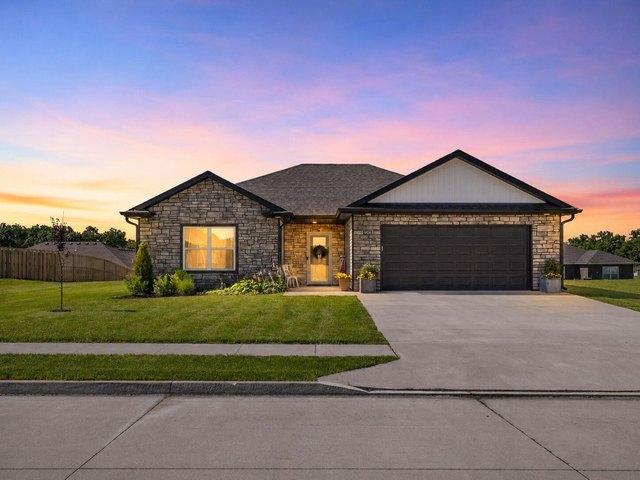 6456 Douglas Pkwy, Hallsville, MO 65255