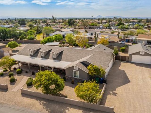 6456 E Holiday Dr, Mesa, AZ 85215