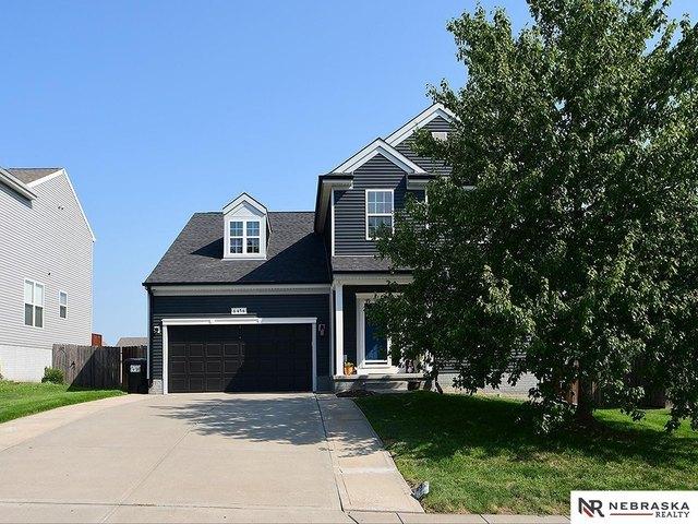 6456 Elm Hurst Dr, Omaha, NE 68157