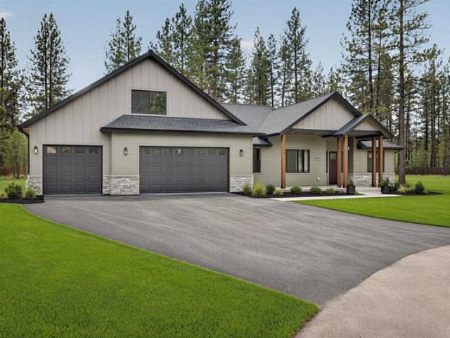 6456 Justin Ct, Nine Mile Falls, WA 99026