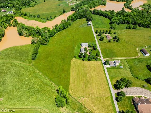 64575 Pigeon Gap Road