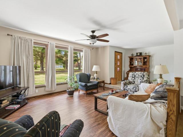 6458 Clearwater Road
