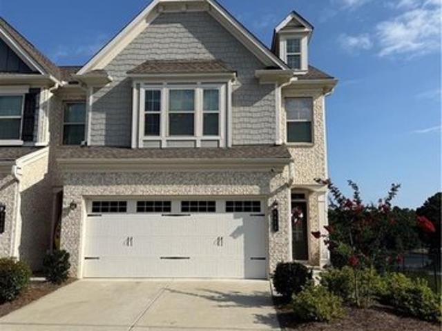 6458 Lanier Harbor Lndg, Buford, GA 30518