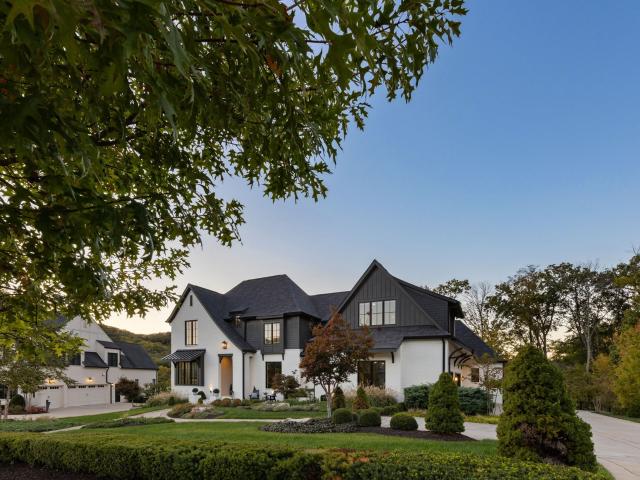 6458 Penrose Dr