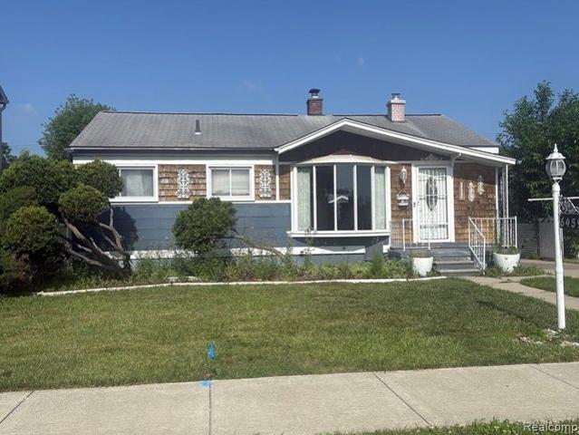 6459 Lathers St, Garden City, MI 48135