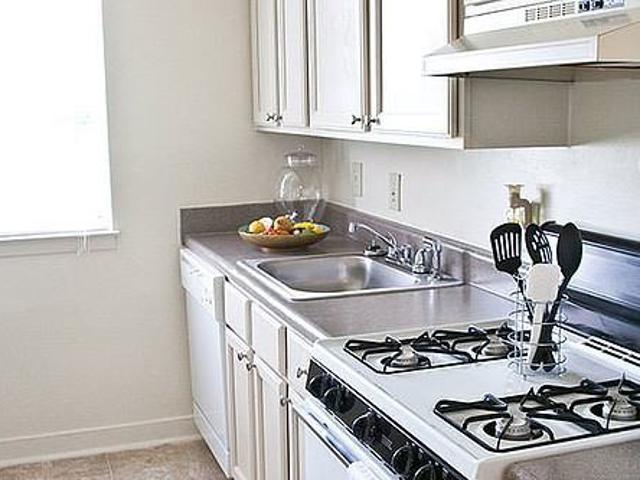 6450 Greenbank Road 2 Bedroom Apartment for Rent at 6450 Greenbank Rd, Richmond, VA 23225 Elkhardt