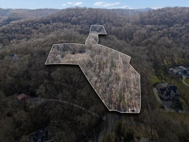 6450 Log Cabin Trail