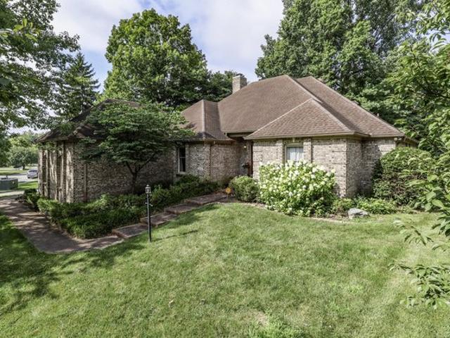 6450 Quail Creek Blvd, Indianapolis, IN 46237