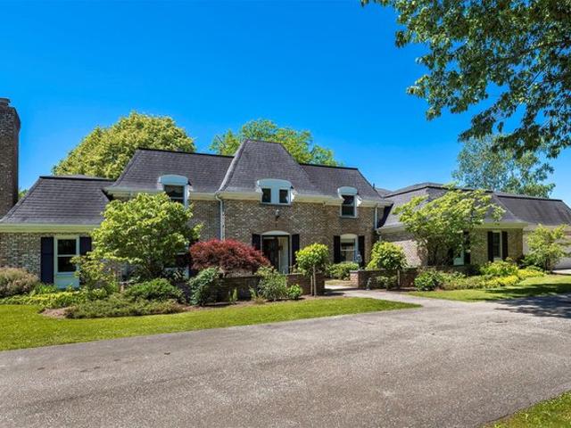 6451 Heidler Rd, Fairview, PA 16415
