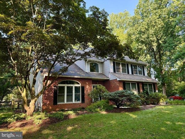 6452 Knight Dr, Eldersburg, MD 21784
