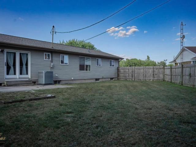 6453 Meadowwood Lane