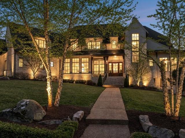 6453 Penrose Dr, Brentwood, TN 37027