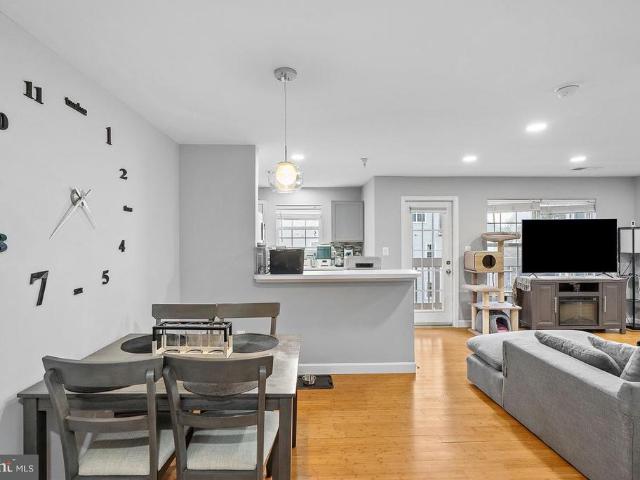 645 Constellation Square SE # H