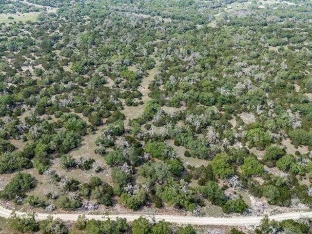 645 Arthur Ave, Kerrville, TX 78624