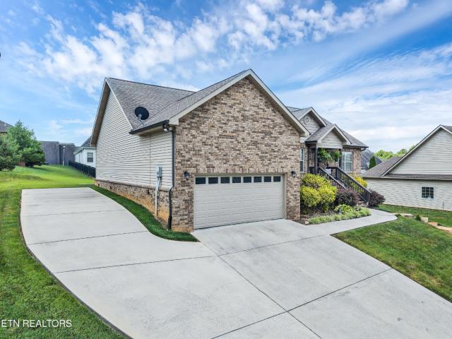 645 Berrywood Drive