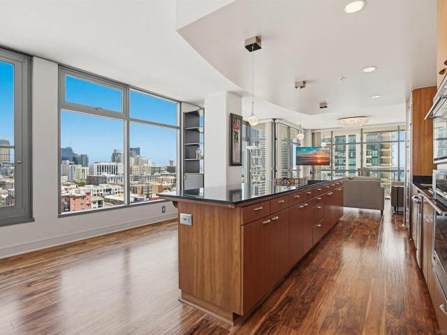 645 Front St # 1208