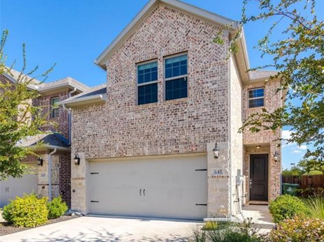 645 Hutchinson Dr, Lewisville, TX 75077