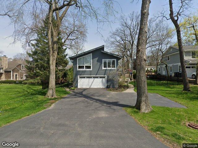 645 Indian Rd, Glenview, IL 60025