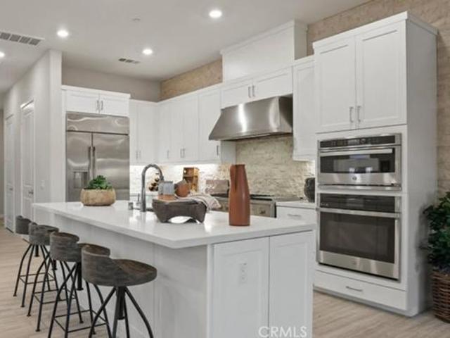 645 Mullberry Pl, Montebello, CA 90640