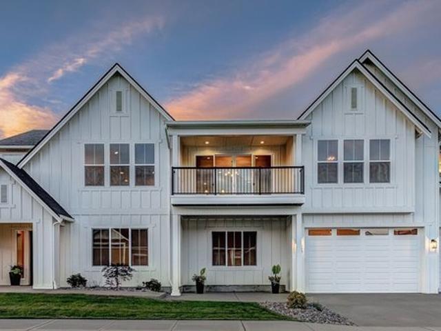 645 S Juli Ave, East Wenatchee, WA 98802