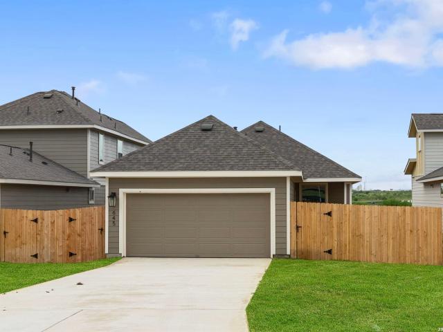 645 Salamander, San Marcos, TX 78666 | MLS #1946 | Compass
