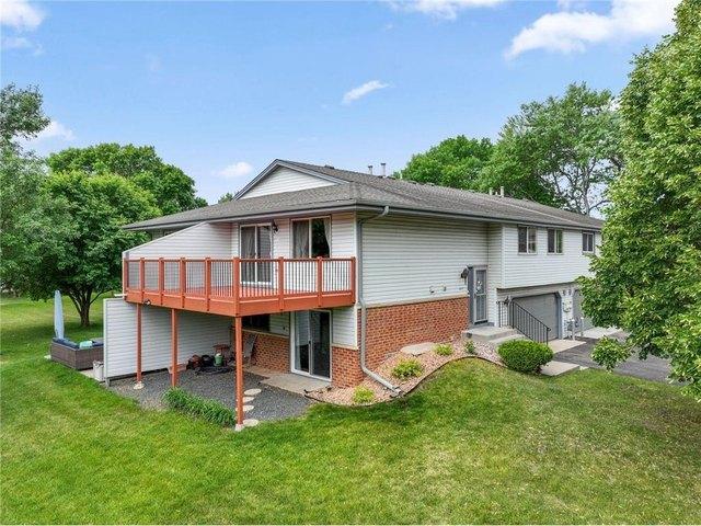 645 Portland Pl, Burnsville, MN 55337