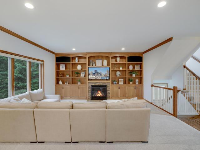 645 Ramsey Circle