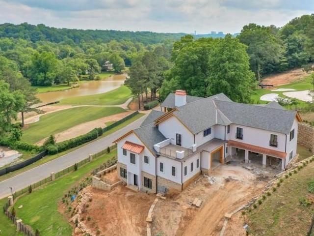 645 River Knoll Dr SE, Marietta, GA 30067