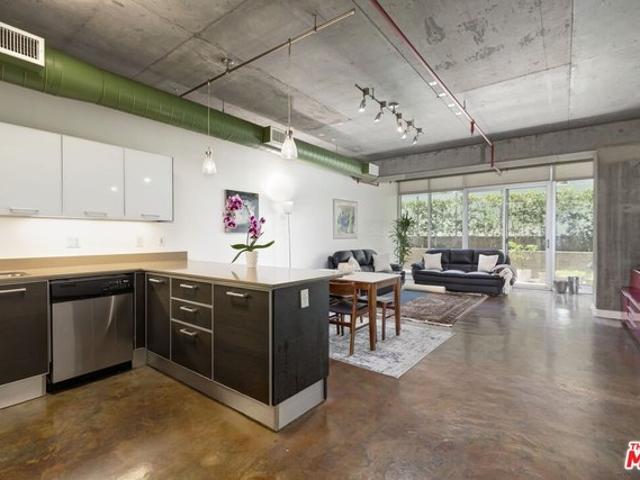 645 W 9th St Apt 240, Los Angeles, CA 90015