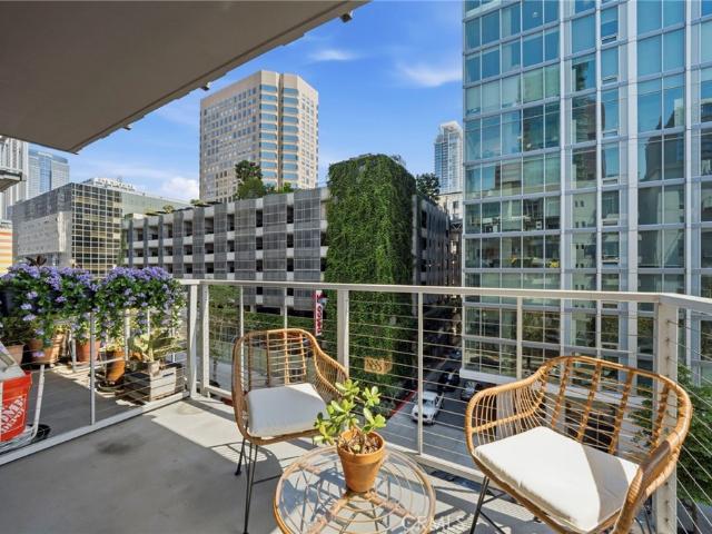 645 W 9th St, Unit 424, Los Angeles, CA 90015 | MLS #OC26076
