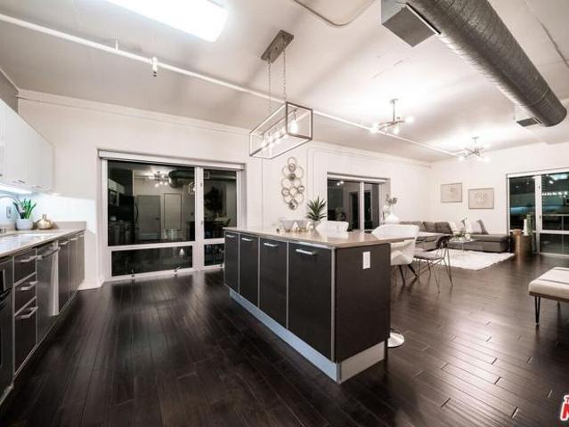 645 W W 9th St #330, Los Angeles, CA 90015